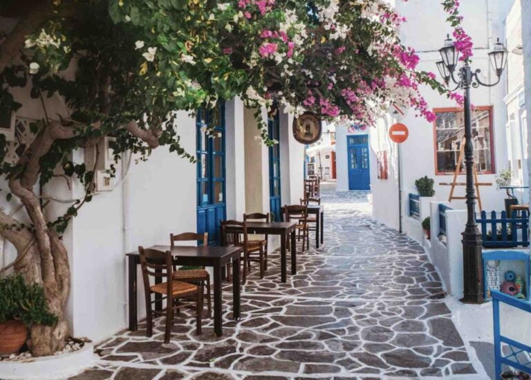 Our Top 5 Best Places to Visit in Greece: - Travelho