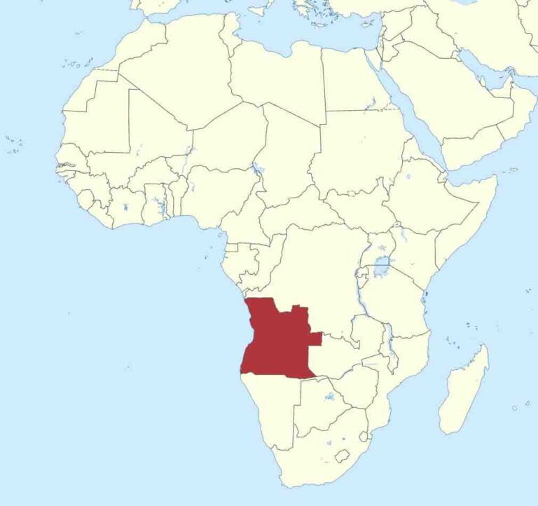 Our Top 5 Best Places To Visit In Angola: - Travelho